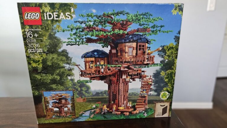 LEGO Ideas Tree House 21318: A Full Review - Brick Hobbyist